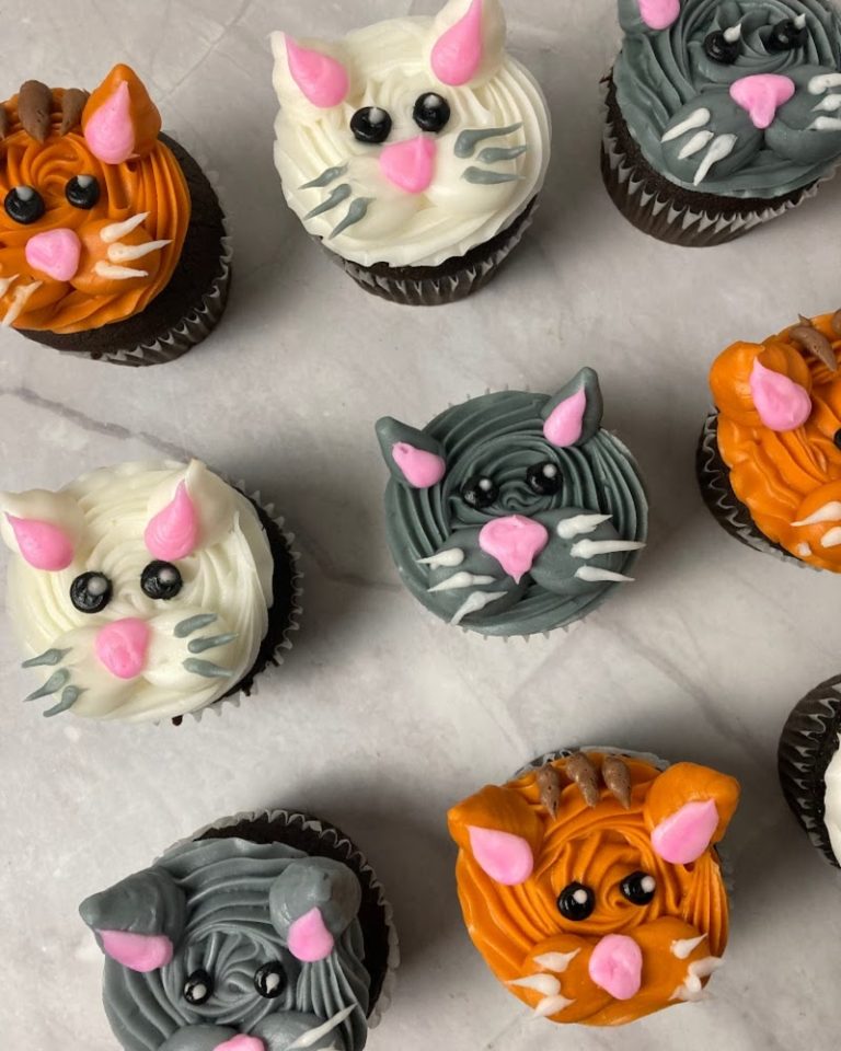 Cat Face Cupcakes - Duke Bakery | Local Bakery since 1951