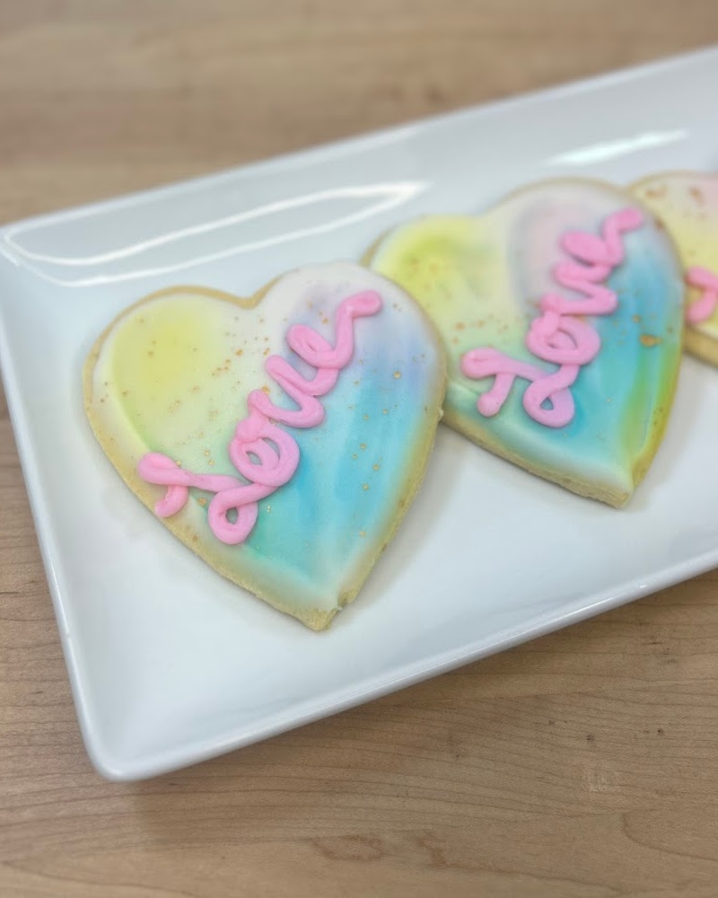 Love Watercolor Heart Decorated Cookie Set - Duke Bakery | Local Bakery ...