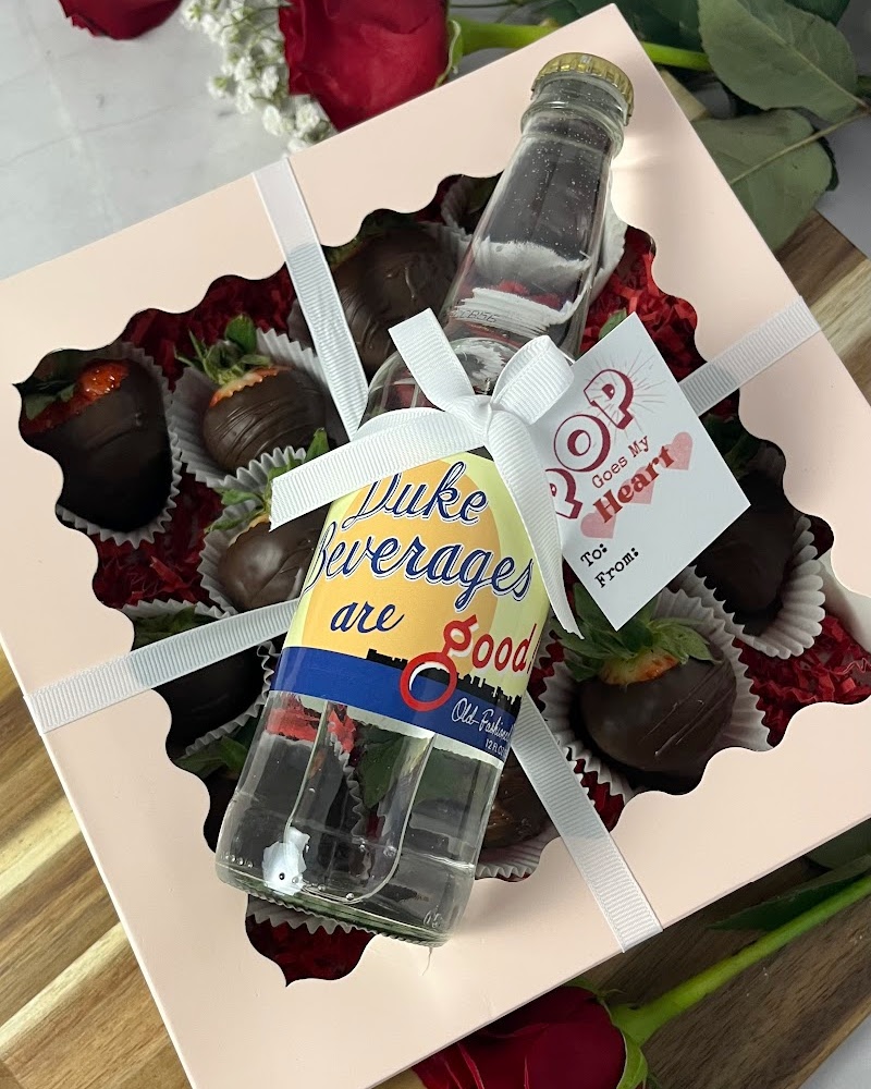 Chocolate Strawberries and "Kreme" Gift Bundle - Duke Bakery | Local ...